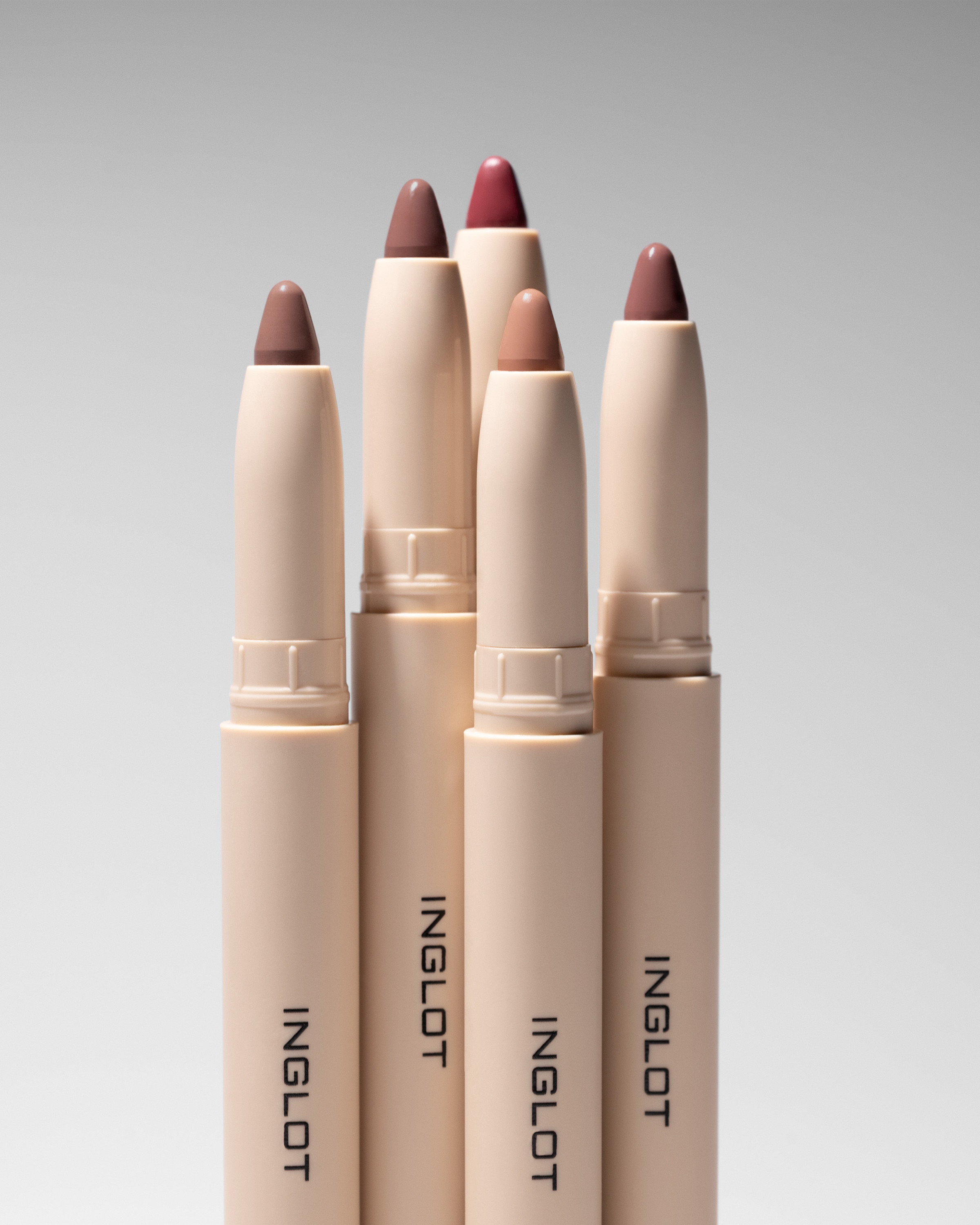 Ołówek do ust Velvet Define - INGLOT